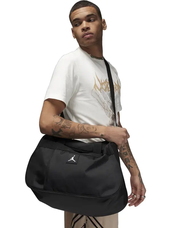 JORDAN Essentials Duffle Bag - Black