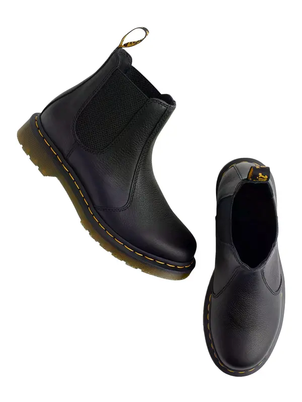 Madewell Dr. Martens® 2976 Leather Chelsea Boots - Black Virginia