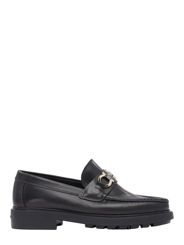 FERRAGAMO Loafers & Slippers - Black