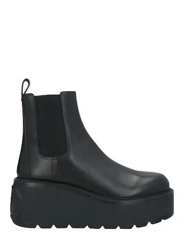Valentino Garavani Ankle Boots In Leather With Wedge Heel - Black