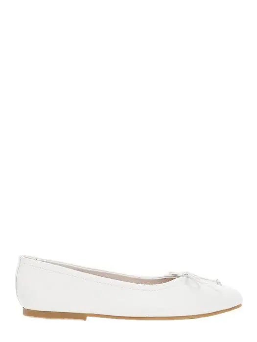 THE FRYE COMPANY Emma Ballet Flat - White