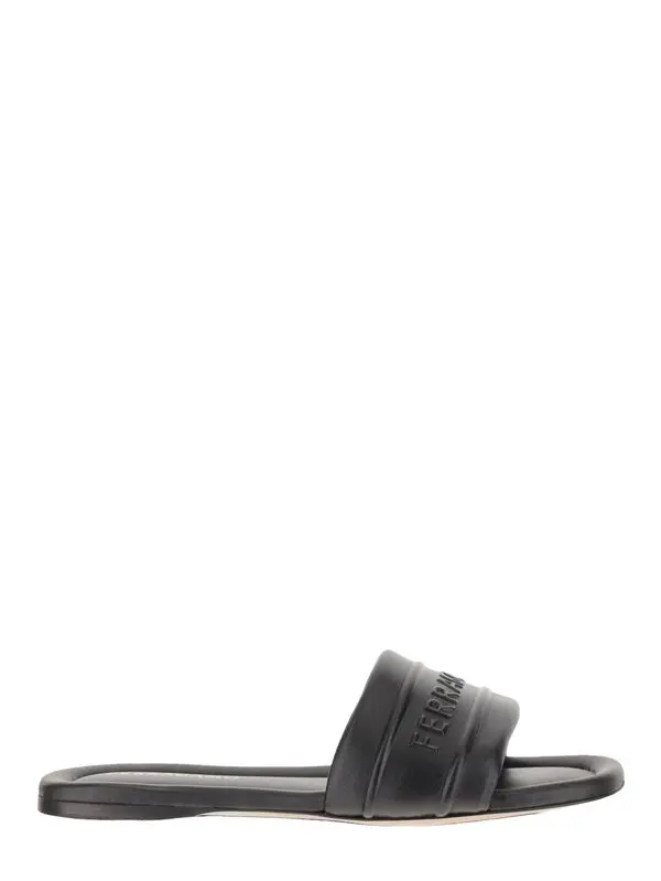 FERRAGAMO Hotel Slides - Black