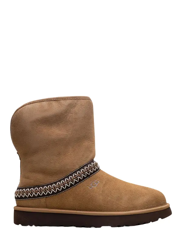 UGG Classic Short Crescent Boots - Brown