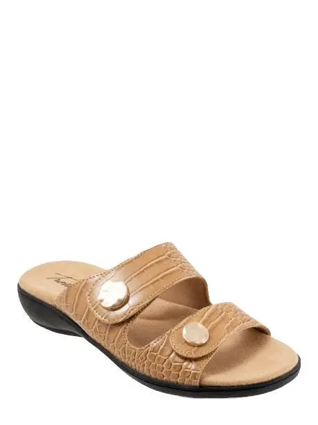 Trotters Ruthie Croc Embossed Slide Sandal - Luggage