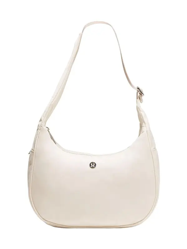 Lululemon City Essentials Shoulder Bag 4l - Light Ivory