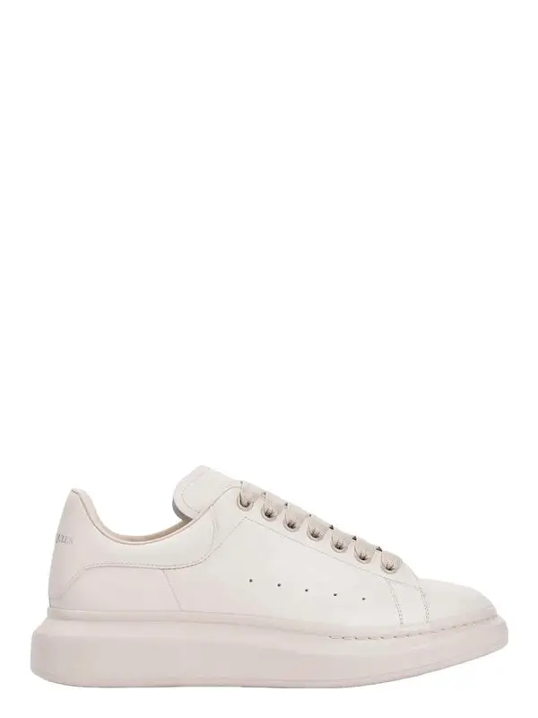 Alexander McQueen Oversized Sneakers - Trench