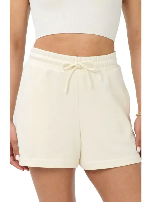 Sweaty Betty Revive Boxy Shorts - Dove White