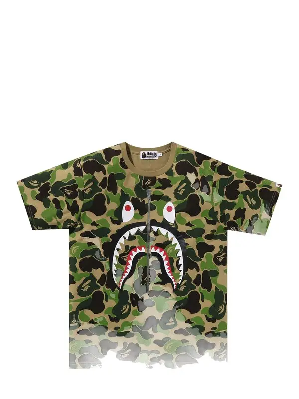 A BATHING APE Abc Camo Shark Tee - Green