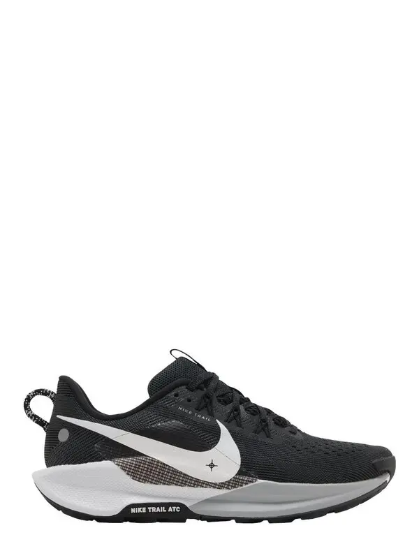 Nike Pegasus Trail 5 Sneakers - Black