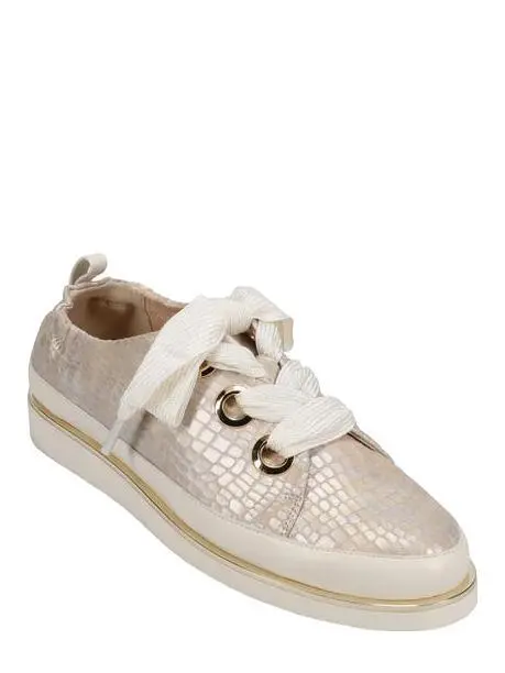 Vaneli Quenda Metallic Sneakers - Champagne