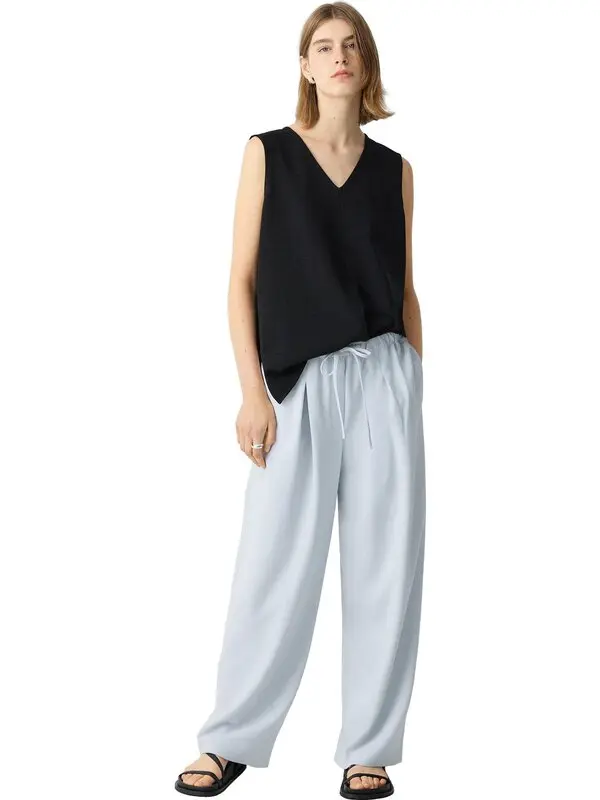 Theory Pleated Pull-on Pant - Pearl Blue