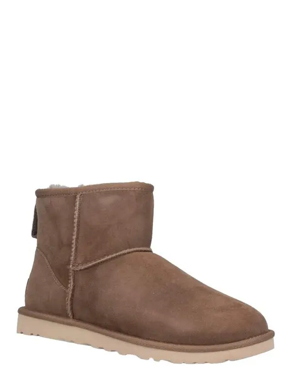 UGG Boots - Brown