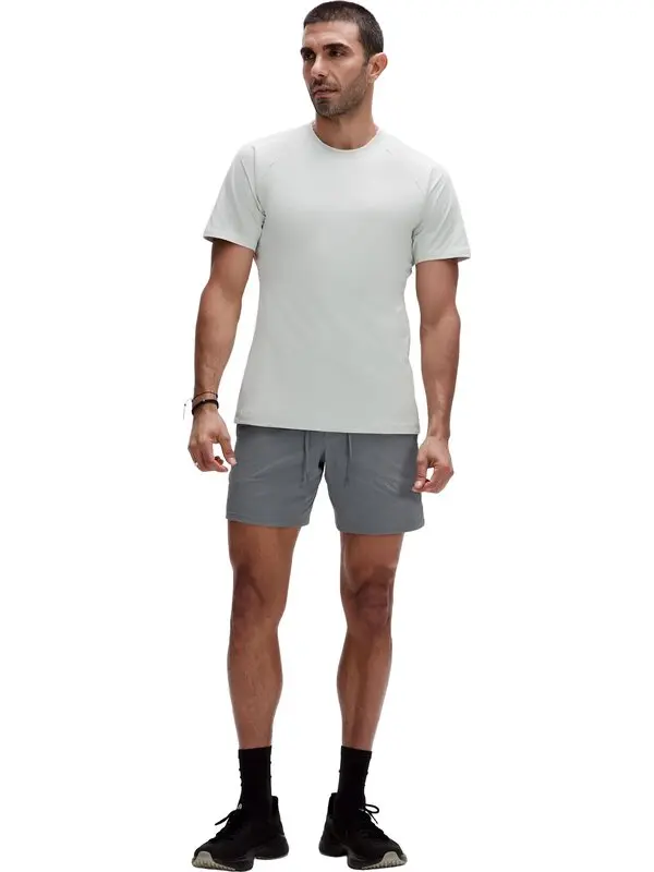 Lululemon License To Train Linerless 7" Short - Solar Grey