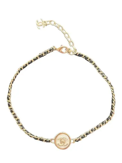 Chanel Round Cc Logo Choker - Gold/white (aba006)