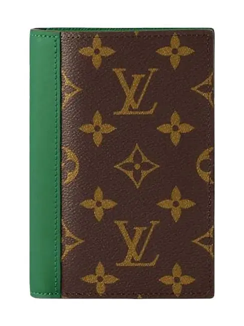 LOUIS VUITTON Passport Cover Colormania - Green