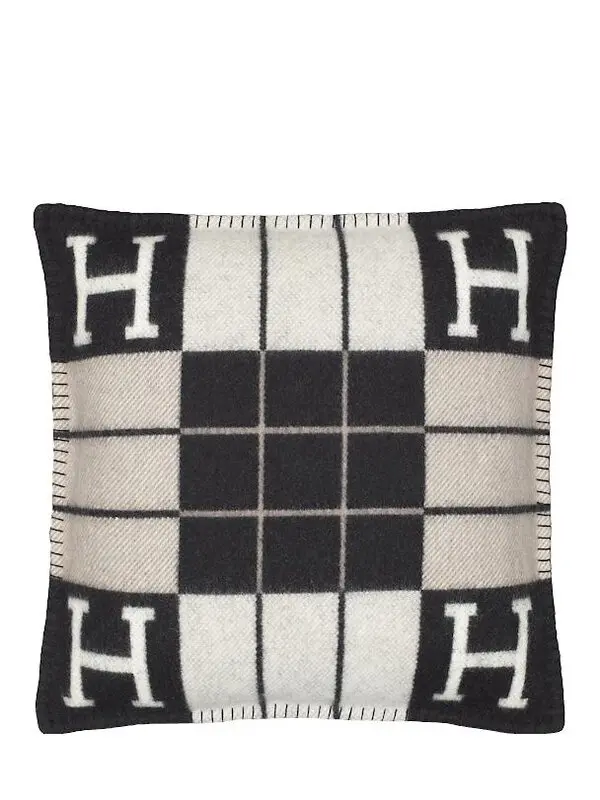 Hermès Avalon Iii Pillow - Ecru Noir
