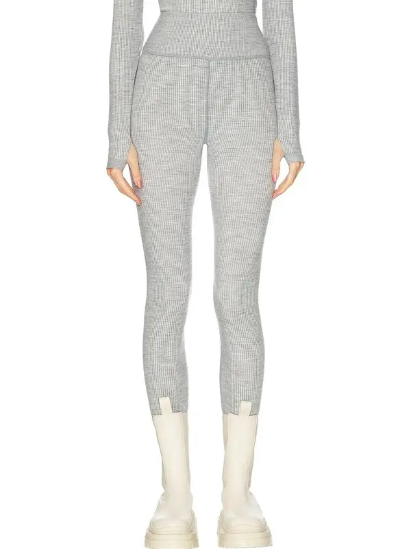 Cordova Stowe Baselayer Legging In Light Grey - Gray Melange