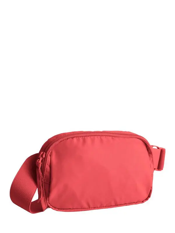 VERA BRADLEY Woodward Small Belt Bag - Red