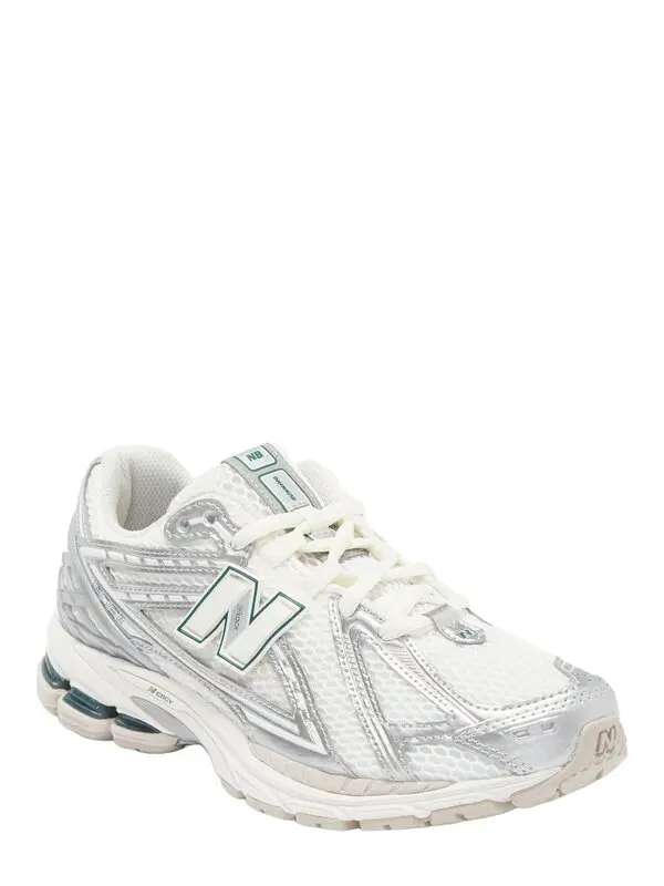 NEW BALANCE 1906r Running Shoe - Silver Metallic/sea Salt
