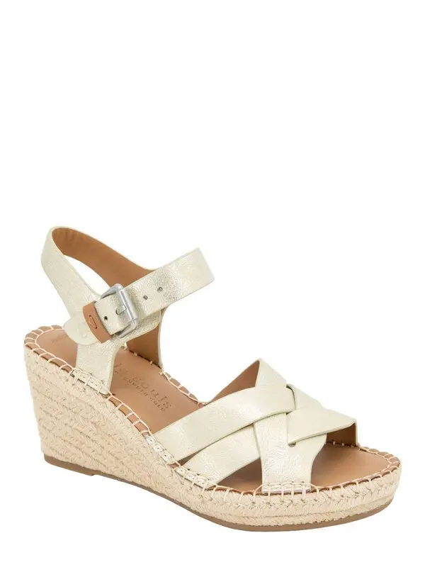 Gentle Souls By Kenneth Cole Caspian Wedge Sandal - Ice Leather