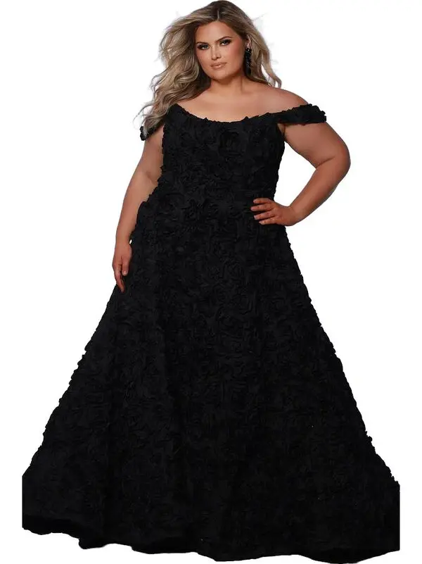 SYDNEY'S CLOSET Off-the-shoulder A-line Gown - Black