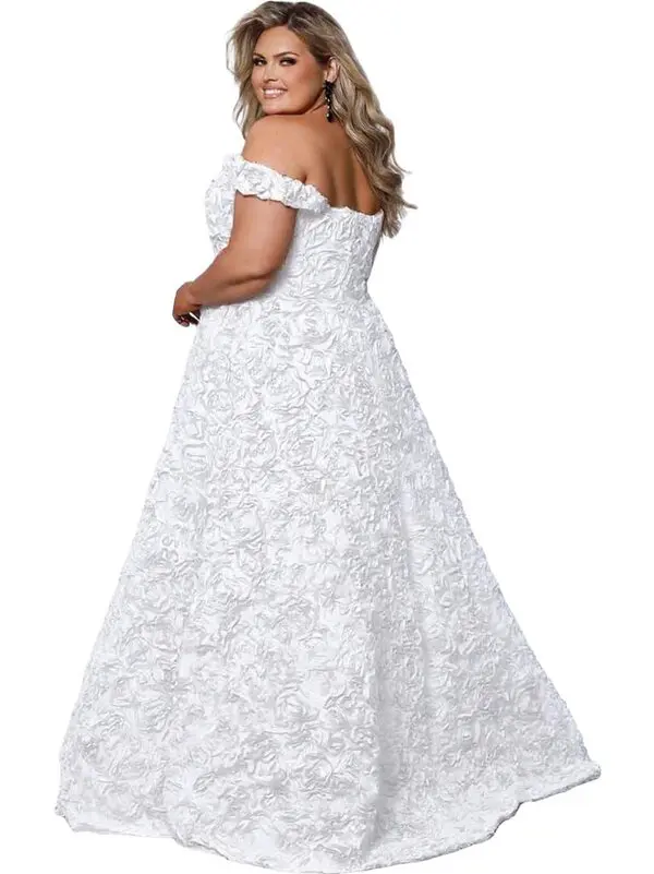 SYDNEY'S CLOSET Off-the-shoulder A-line Gown - Ivory