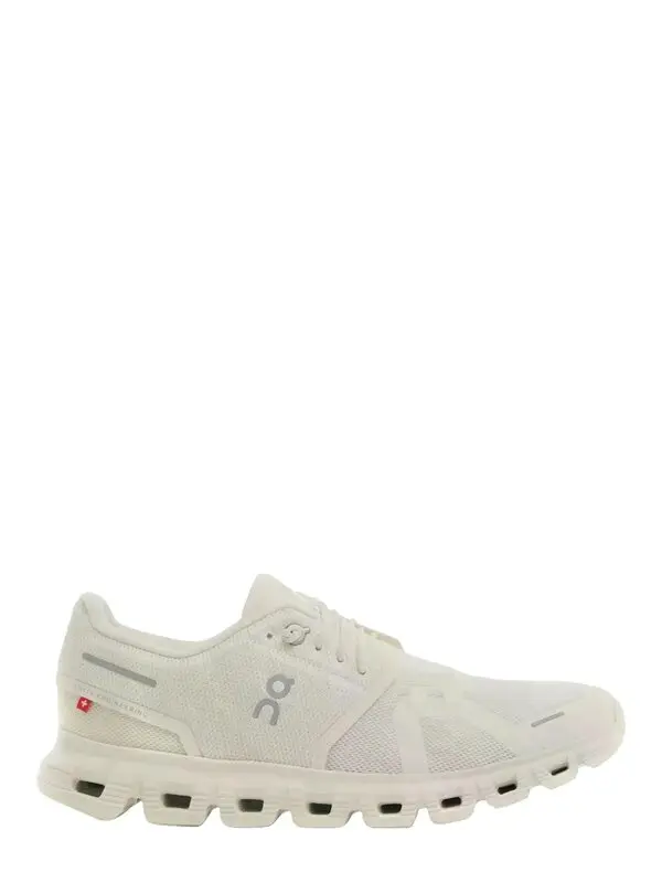 On Cloud Sneakers - White