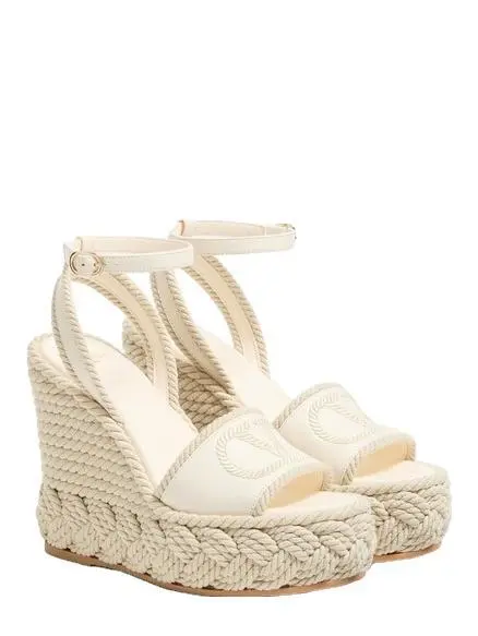 Valentino Garavani Vlogo Torchon Wedge Sandal - Natural