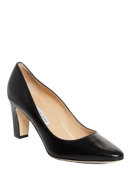 Manolo Blahnik Skiotto Leather Pumps - Black