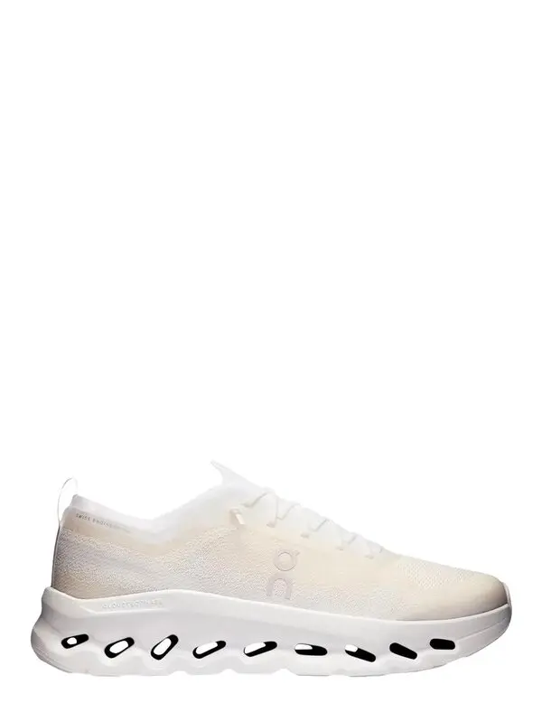 On Zendaya X Cloudtilt Moon Sneakers - White