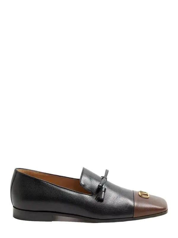 Valentino Garavani Babouchoes V-logo Tassel Loafers - Black