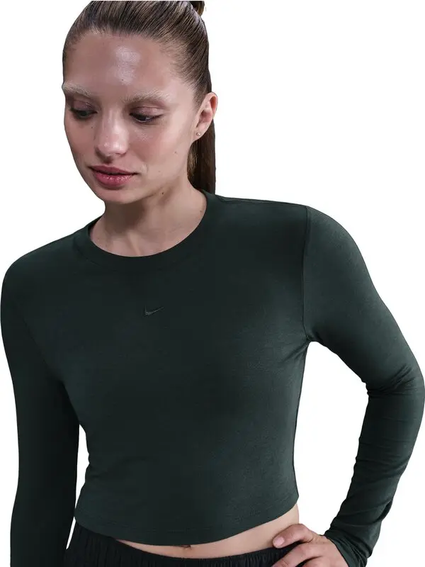 Nike Sportswear Chill Knit Slim Long-sleeve Cropped Top - Green