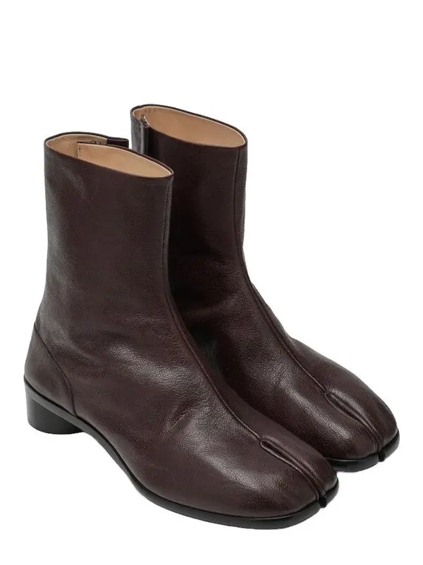 MAISON MARGIELA Leather Tabi Ankle Boots - Brown