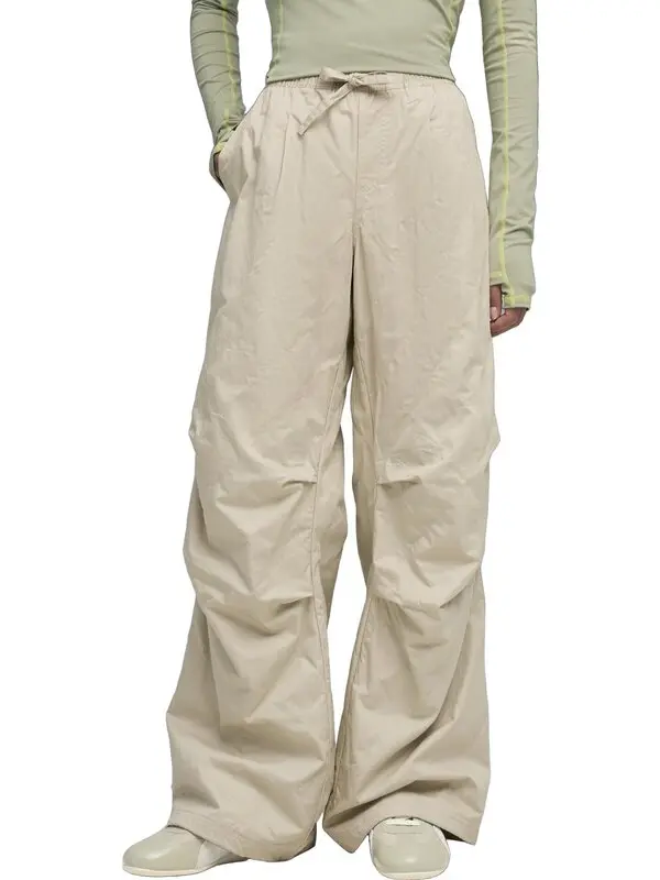 PUMA Yona Parachute Pants - Beige