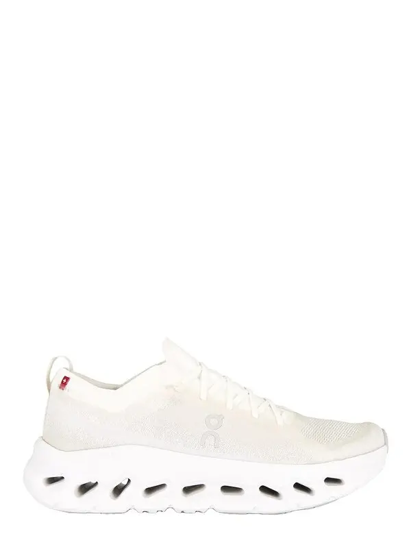 On X Zendaya Cloudtilt Moon Sneaker - White & Frost