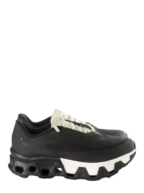 On Cloudmonster Sneakers - Black