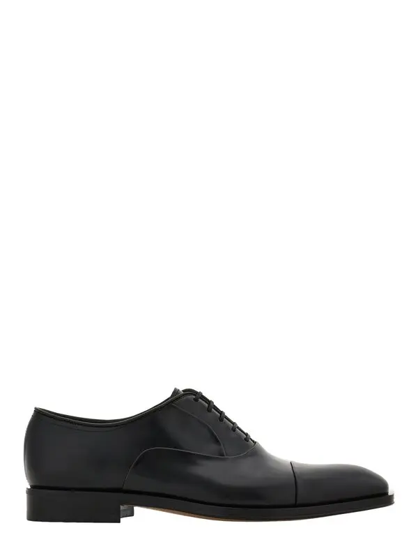 FERRAGAMO Oxford Shoe With Toe Cap - Black