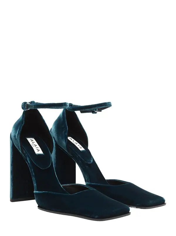 Alaïa Velvet D'orsay Pumps - Blue