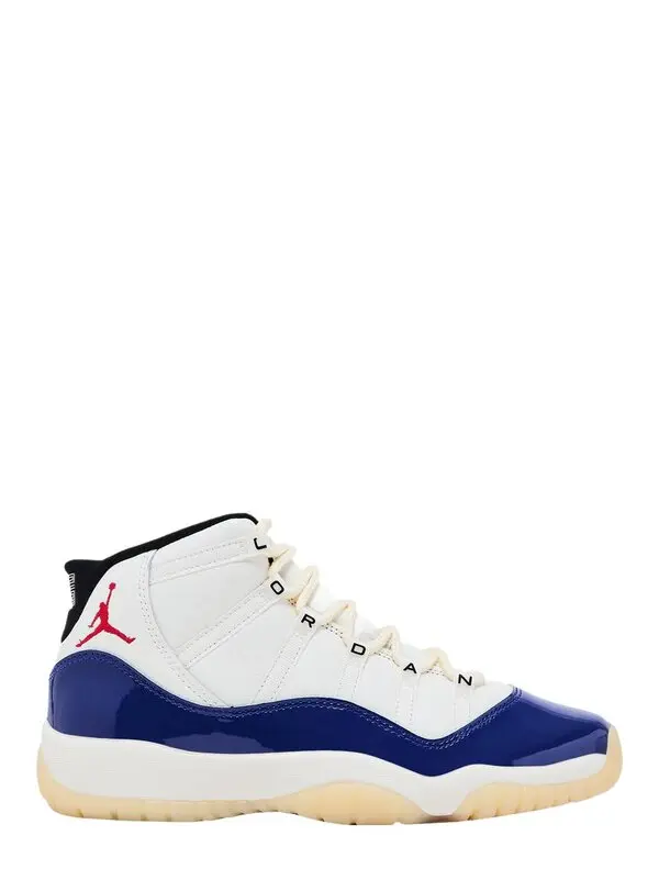 JORDAN 11 Gs Rare Air Sneakers - Blue