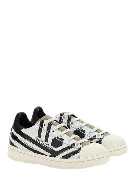 MASTER OF ARTS Striped Sneakers - White
