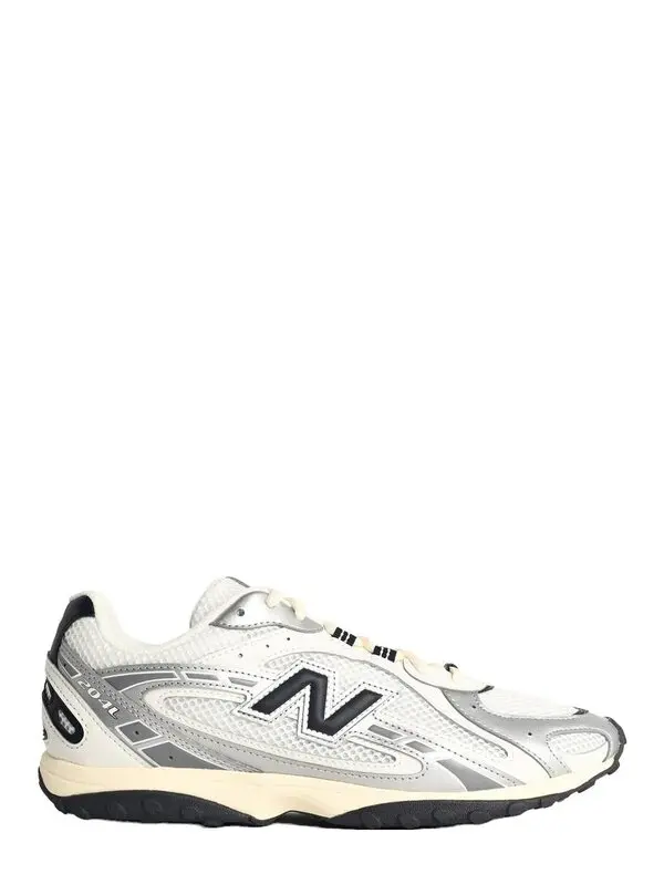 NEW BALANCE 204 Fabric Blend Sneakers - White