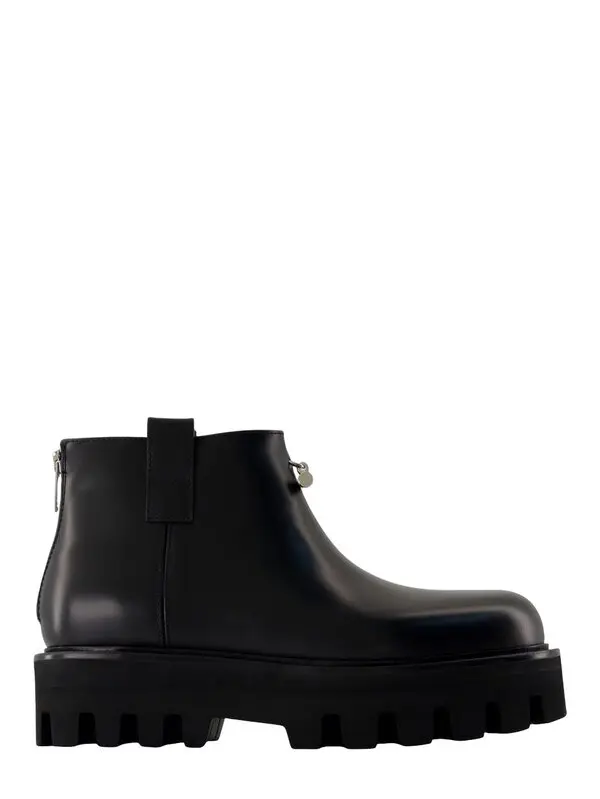 Alexander McQueen Leather Ankle Boots - Black