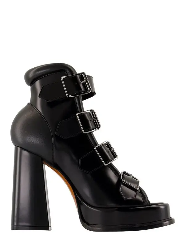 Alexander McQueen Leather Pumps With Buckled Detail - Black