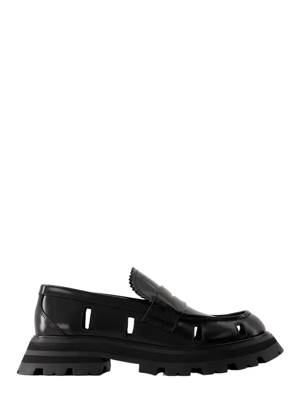 Alexander McQueen Wander Ankle Boots - Black