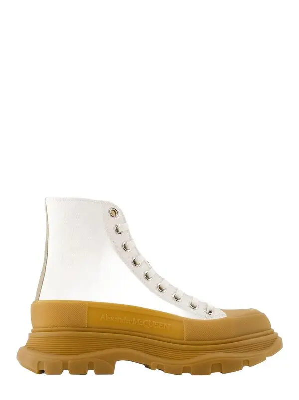 Alexander McQueen Tread Ankle Boots - Beige