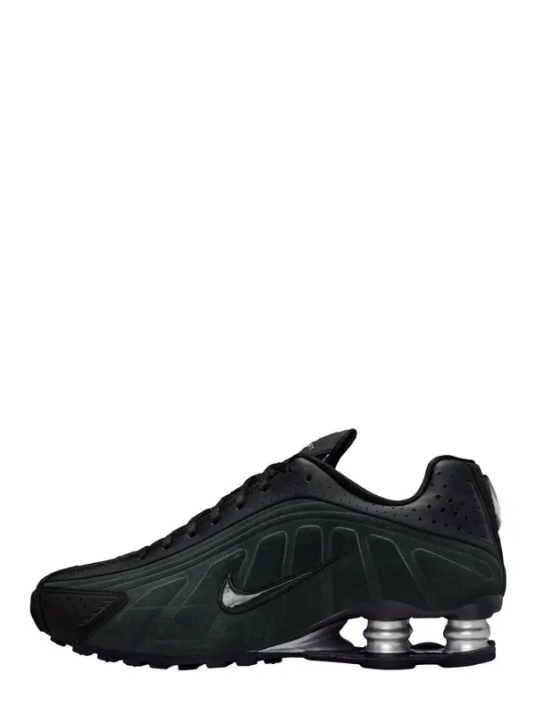 Nike Shox R4 Sneakers - Black