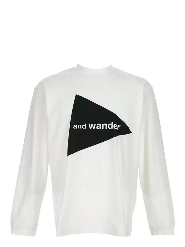 AND WANDER Logo-print Crew-neck T-shirt - White