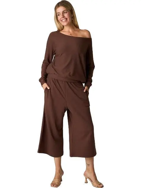 EAVOLU Baikal Eco-luxe Fleece Off-shoulder Crop Top - Earth Brown