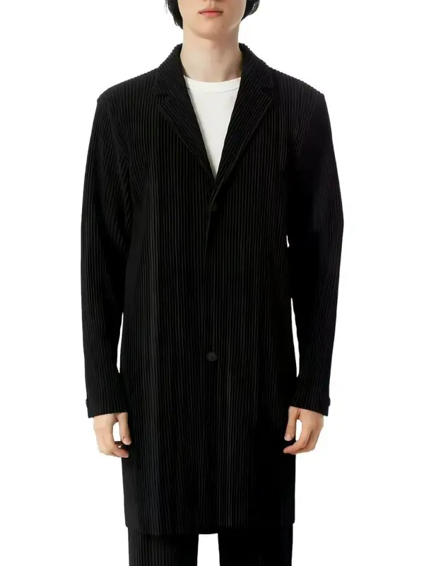 Issey Miyake Plissé Buttoned Coat - Black