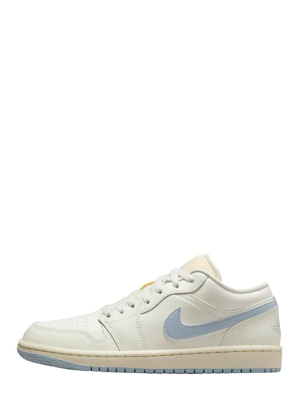 JORDAN 1 Low Sneakers - White